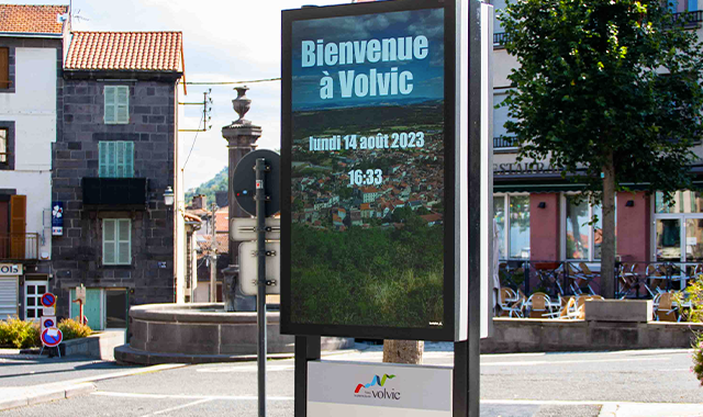 Un nouveau panneau d’information à Volvic | Ville de Volvic